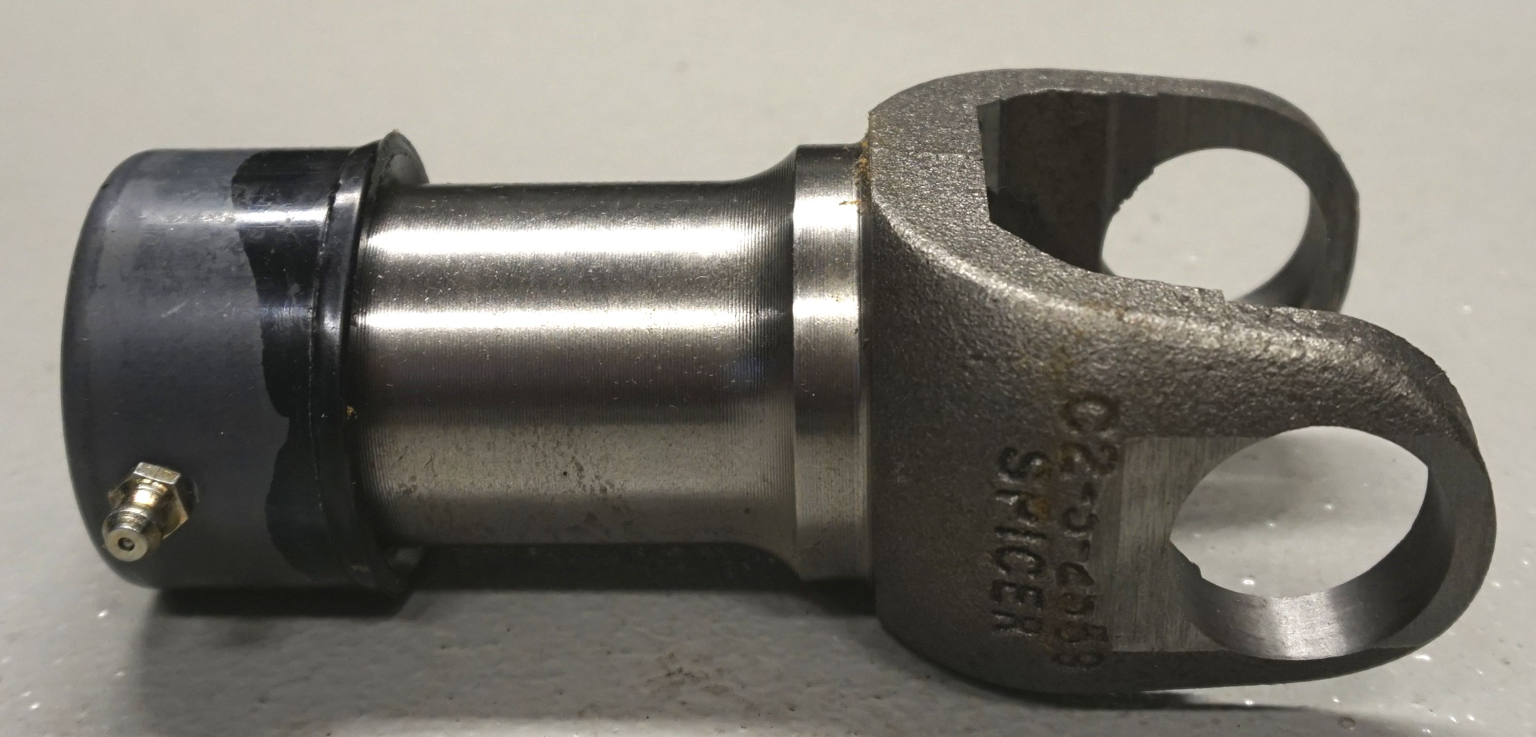 D44 OE Spicer Right Slip Yoke, 1/2 Ton Dana 44 IFSTTB-Broncograveyard.com