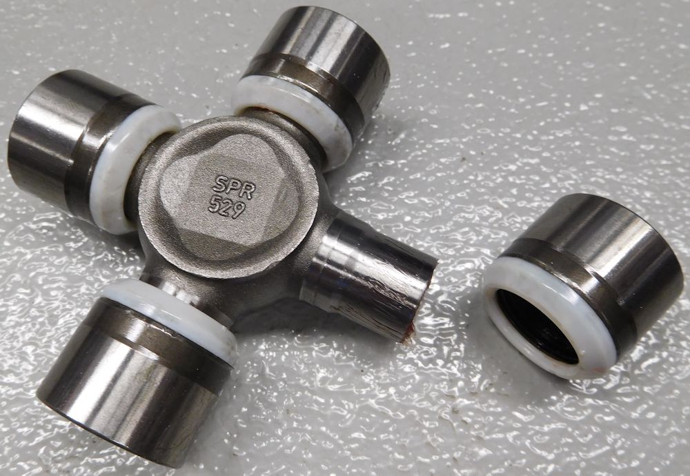 Universal Joint Non Greasable Spicer Life Series Broncograveyard